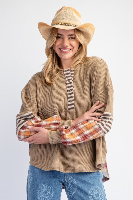 WASHED PLAID MIX THERMAL KNIT HENLEY TOP – Andrea's Schnuck Store